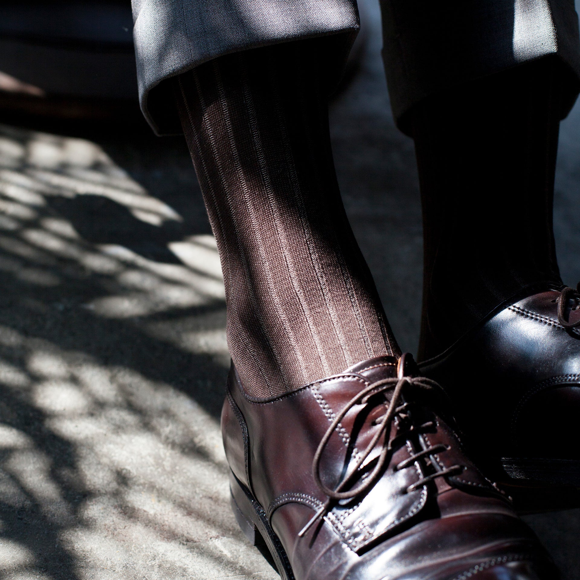 Men's Two-Tone Ribbed Socks - Brown & Ivory – Votta Socks